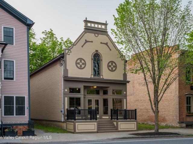 6 Broad St, Kinderhook, NY 12106 | MLS #20252