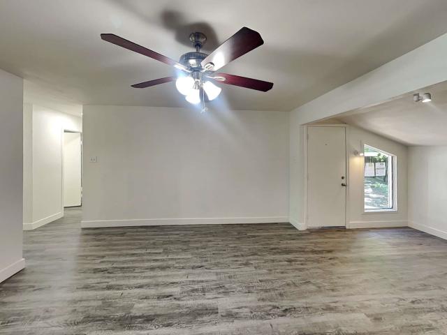 6 Canyon Oak Pl, The Woodlands, TX 77380 | MLS #66676 | Compass