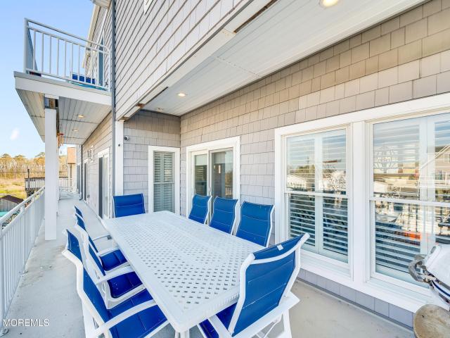 6 Capstan Road