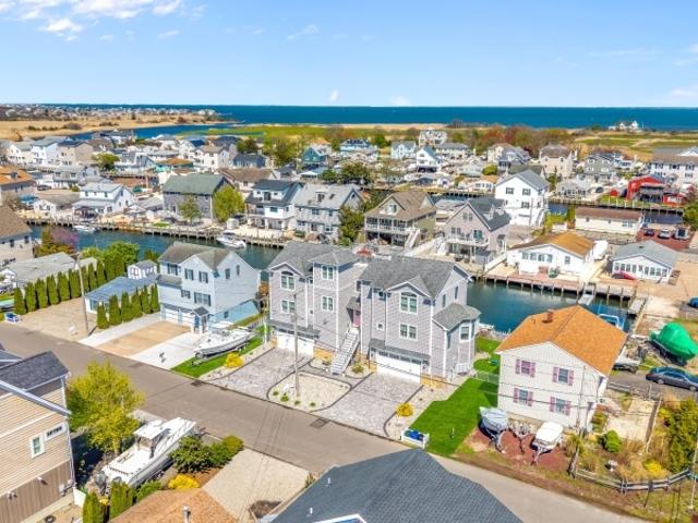 6 Capstan Rd
