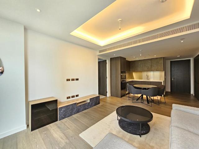 6 Carnation Way, London, SW8 2 bed flat to rent £5,000 pcm £1,154 pw