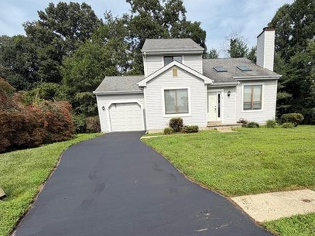 6 Cavallero Ct, New Castle, DE 19720