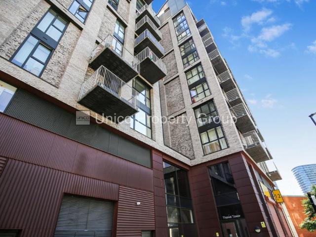 6 Caxton Street North, London E16 1 bed apartment to rent £2,000 pcm £462 pw