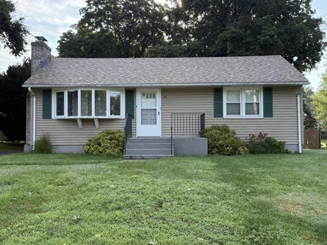 6 Charles St, Southington, CT 06489