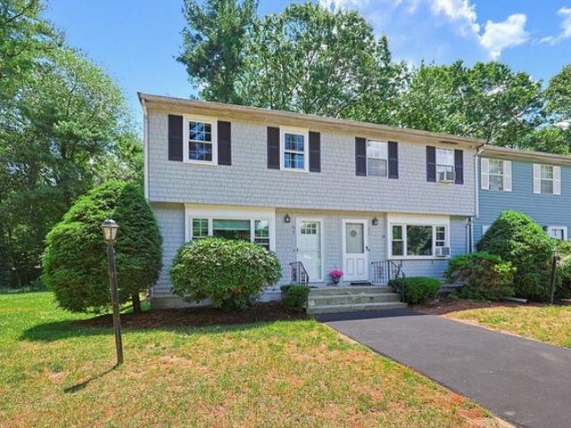 6 Christopher Dr Unit 1, Easton, MA 02334