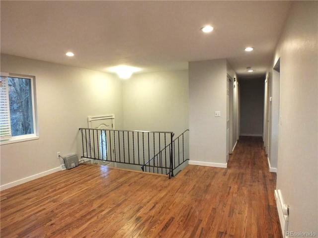 6 Circle Drive