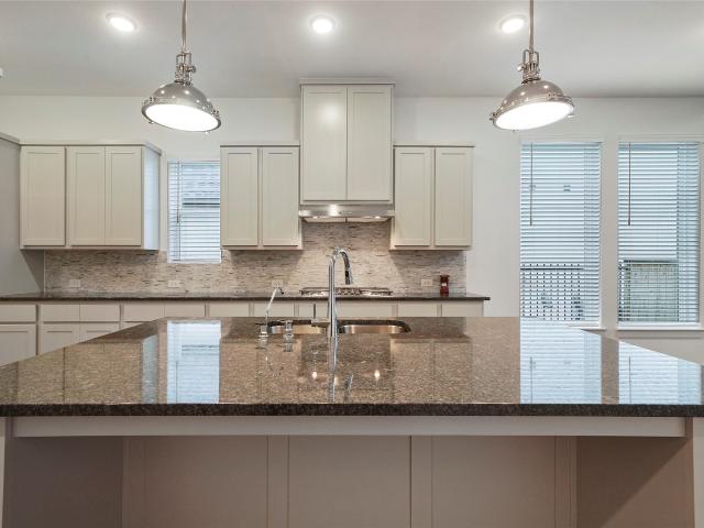 6 Clearview Terrace Place