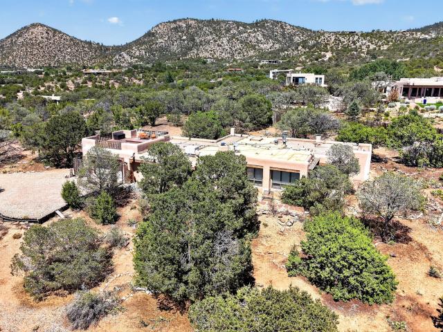 6 Cloudstone Drive