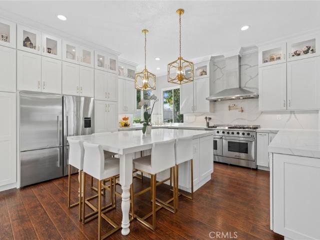 6 Coffeeberry Court
