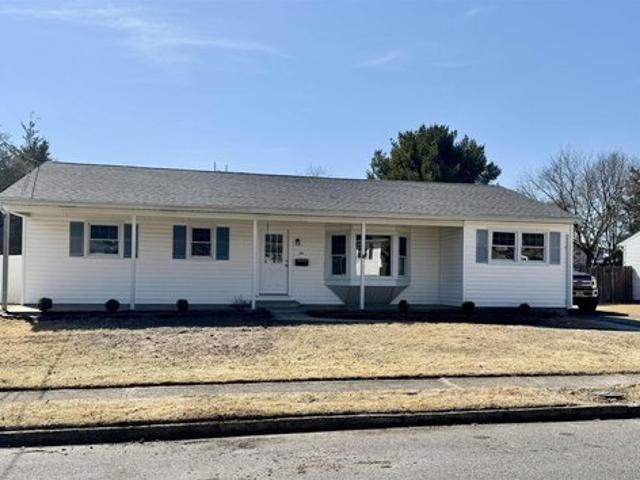 6 Colgate Ave, Somers Point, NJ 08244