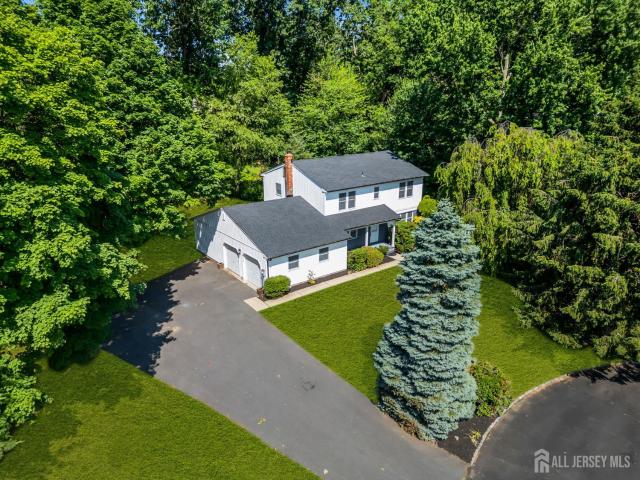 6 Conover Court