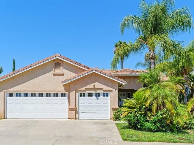 6 Corte Rivera, Lake Elsinore, CA 92532