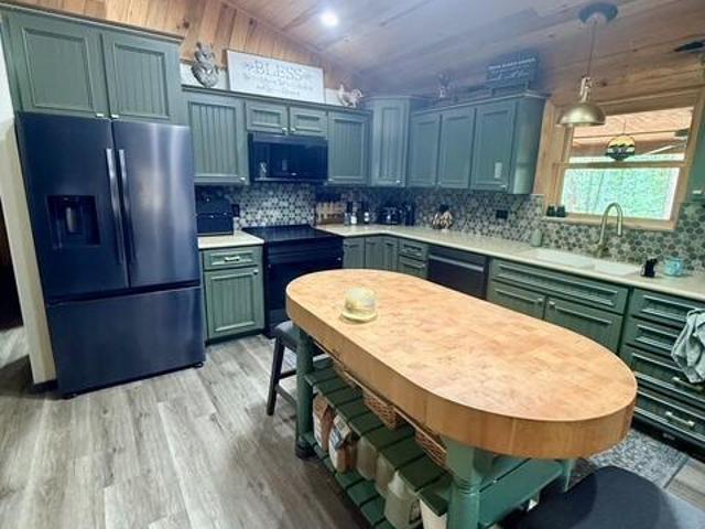 6 County Road 2068