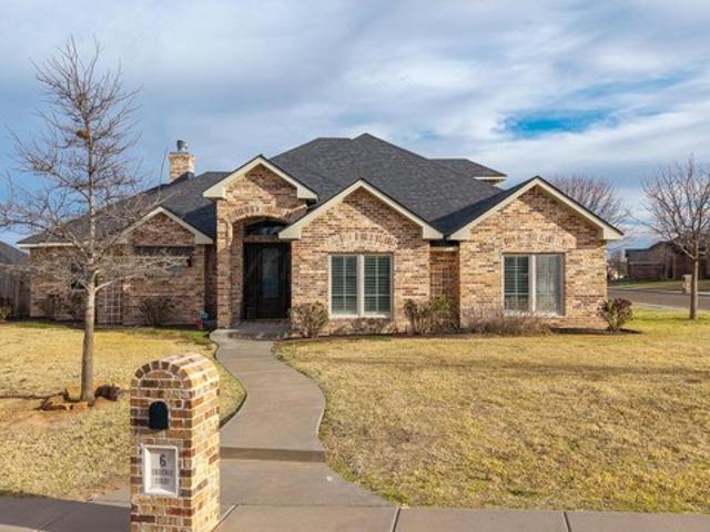 6 Crestway Ct, Canyon, TX 79015