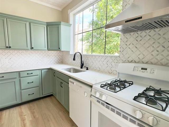 6 Duncan Ct # 2
