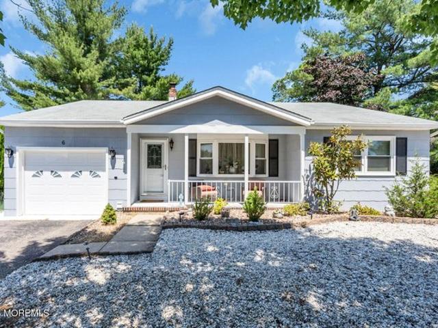 6 Dupont Ct, Toms River, NJ 08757