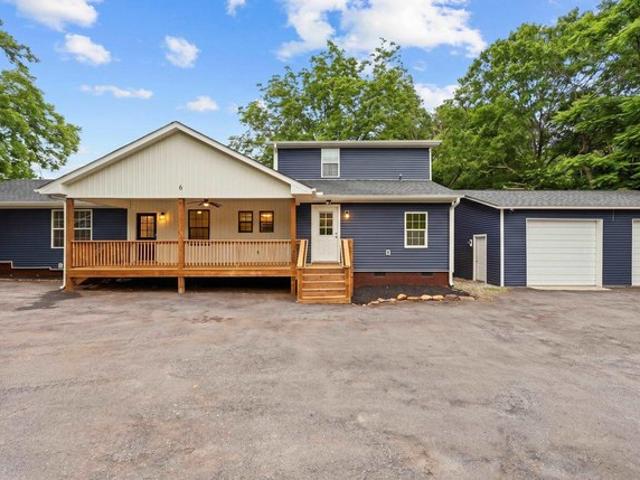 6 Davis St, Greenville, SC 29609