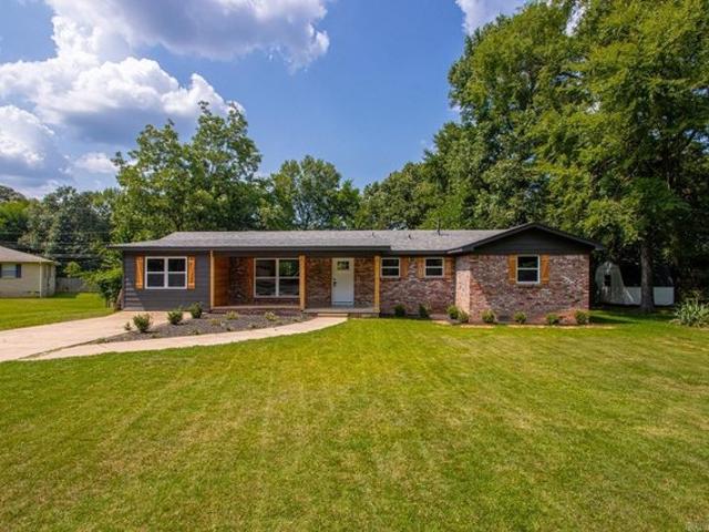 6 Dee Cir, Little Rock, AR 72223