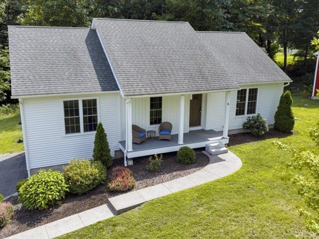 6 Depot St, Belchertown, MA 01007