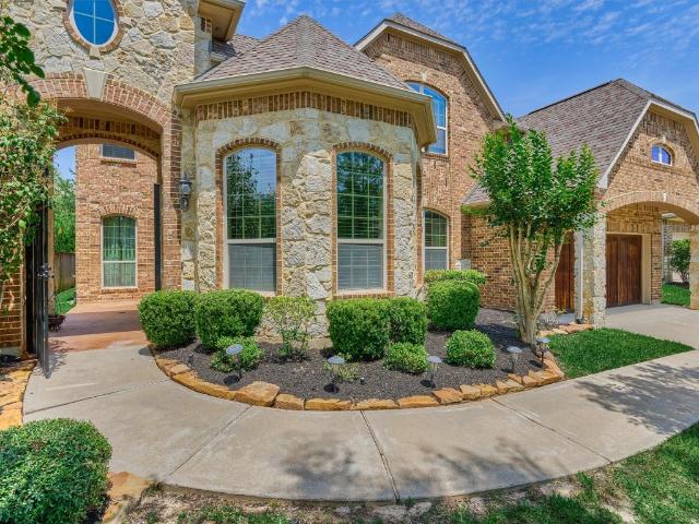 6 Devon Dale Dr, Tomball, TX 77375 | MLS #21381 | Compass