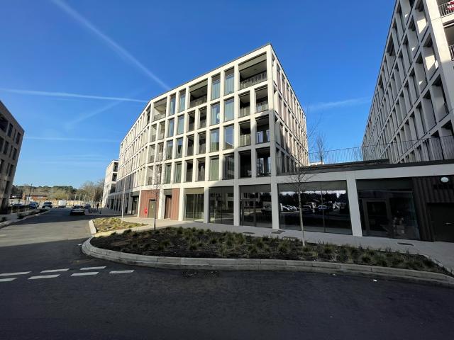 6 Devonshire Avenue GU21, 1 bed property to rent, £1,200 pcm | PrimeLocation