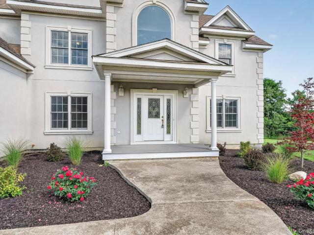 6 Dorian Way