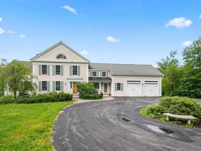 6 Evergreen Dr, Gorham, NH 03581