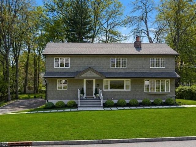 6 Exeter St, Parsippany Troy Hills Township, NJ 07950
