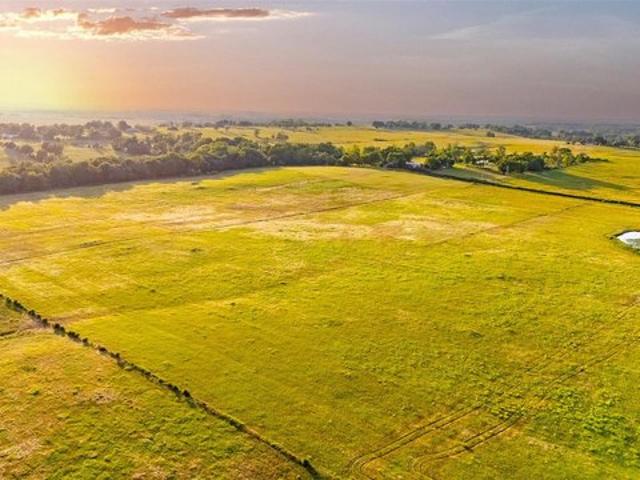6 E 260 Rd, Vinita, OK 74426