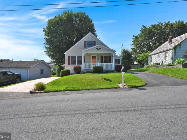 6 E Church Street