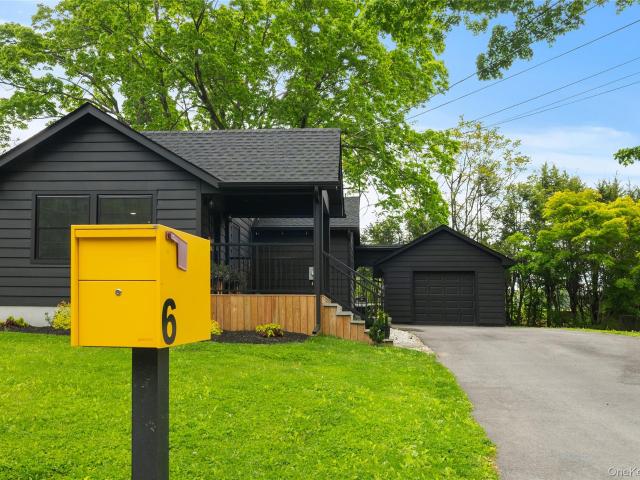6 E Belvedere Street