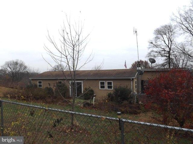 6 E Elda Ave, Schuylkill Haven, PA 17972