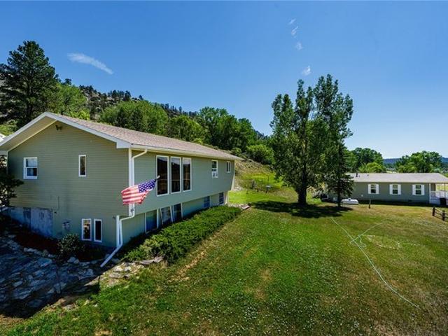 6 Eagle Mountain Rd, Columbus, MT 59019