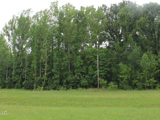 6 Eason Farm Road