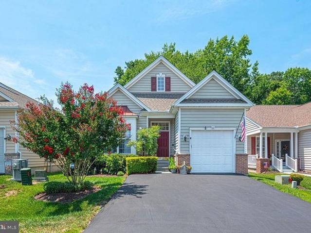 6 Easton Ave, Ocean Pines, MD 21811