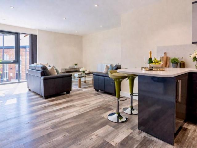 6 Ecco 3 bed apartment to rent £1,521 pcm £351 pw