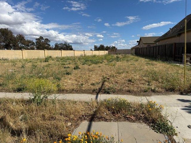 Elm Ave, Greenfield, CA 93927