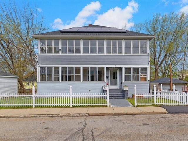 6 Emmanuel St, Webster, MA 01570