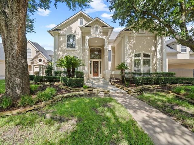6 Epernay Pl, Houston, TX 77040