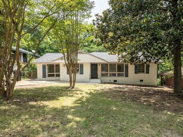 6 Estes Dr, Columbus, GA 31903