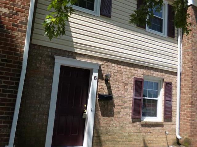 6 farrell ln