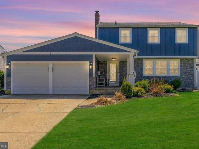 6 Firethorne Rd, Cherry Hill, NJ 08003