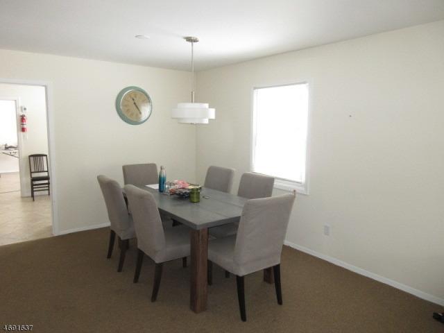 6 Flower Rd