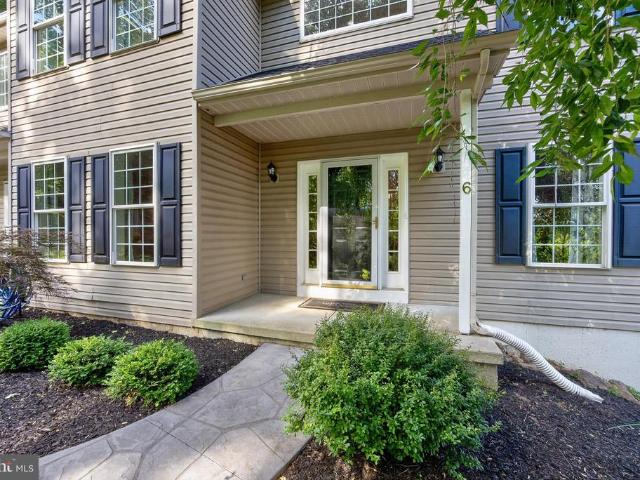 6 Fox Chase