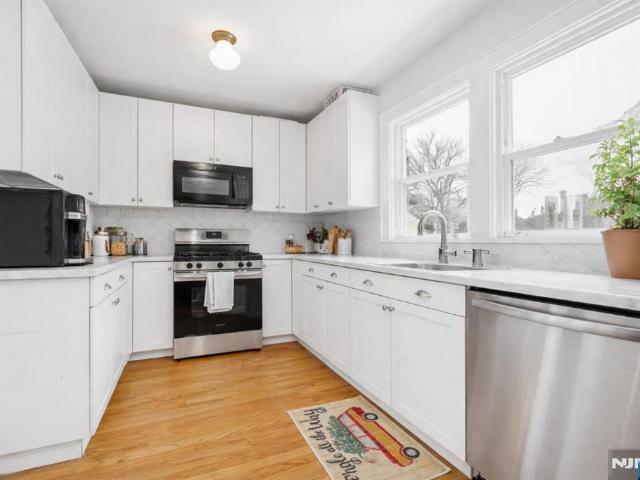 6 Franklin Avenue