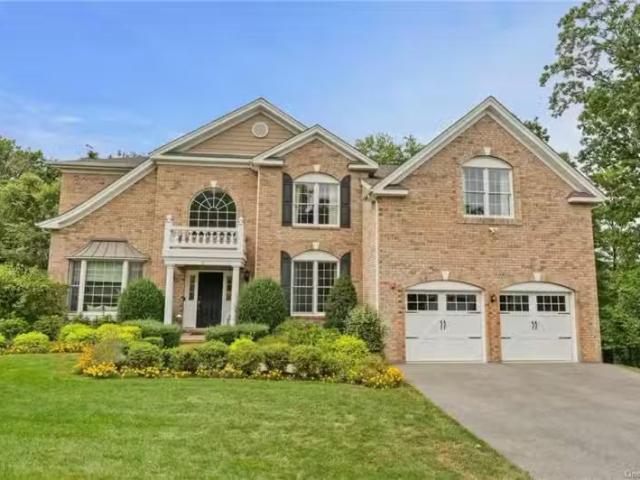 6 FRAYDUN LN, SCARSDALE, NY 10583 Single Family Residence For.