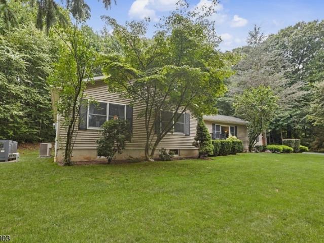 6 Garner Rd