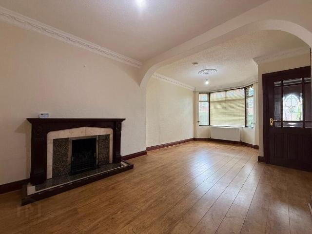 6 Garland Avenue, Lurgan, BT66 6JH
