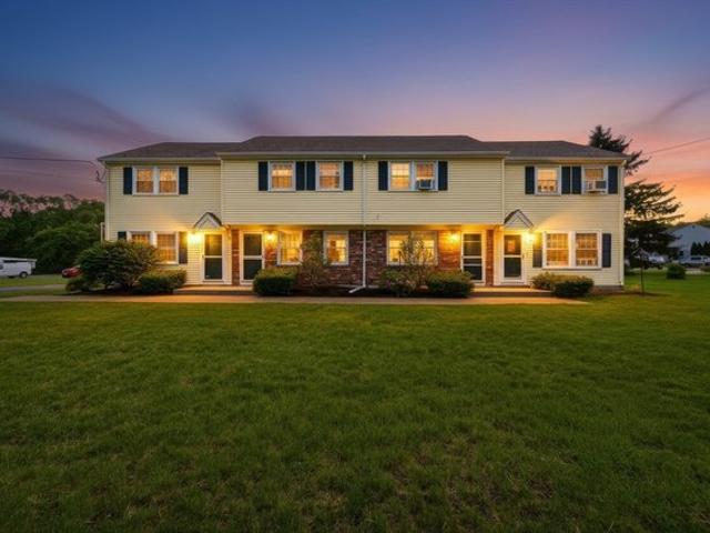 6 George St Apt C, Plainville, MA 02762