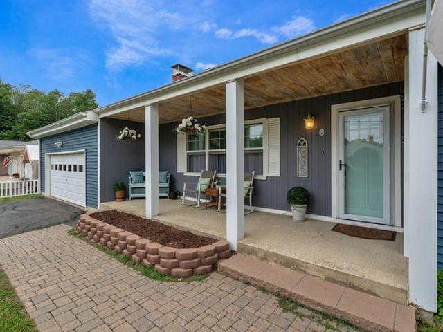 6 Gerry St, Lewiston, ME 04240